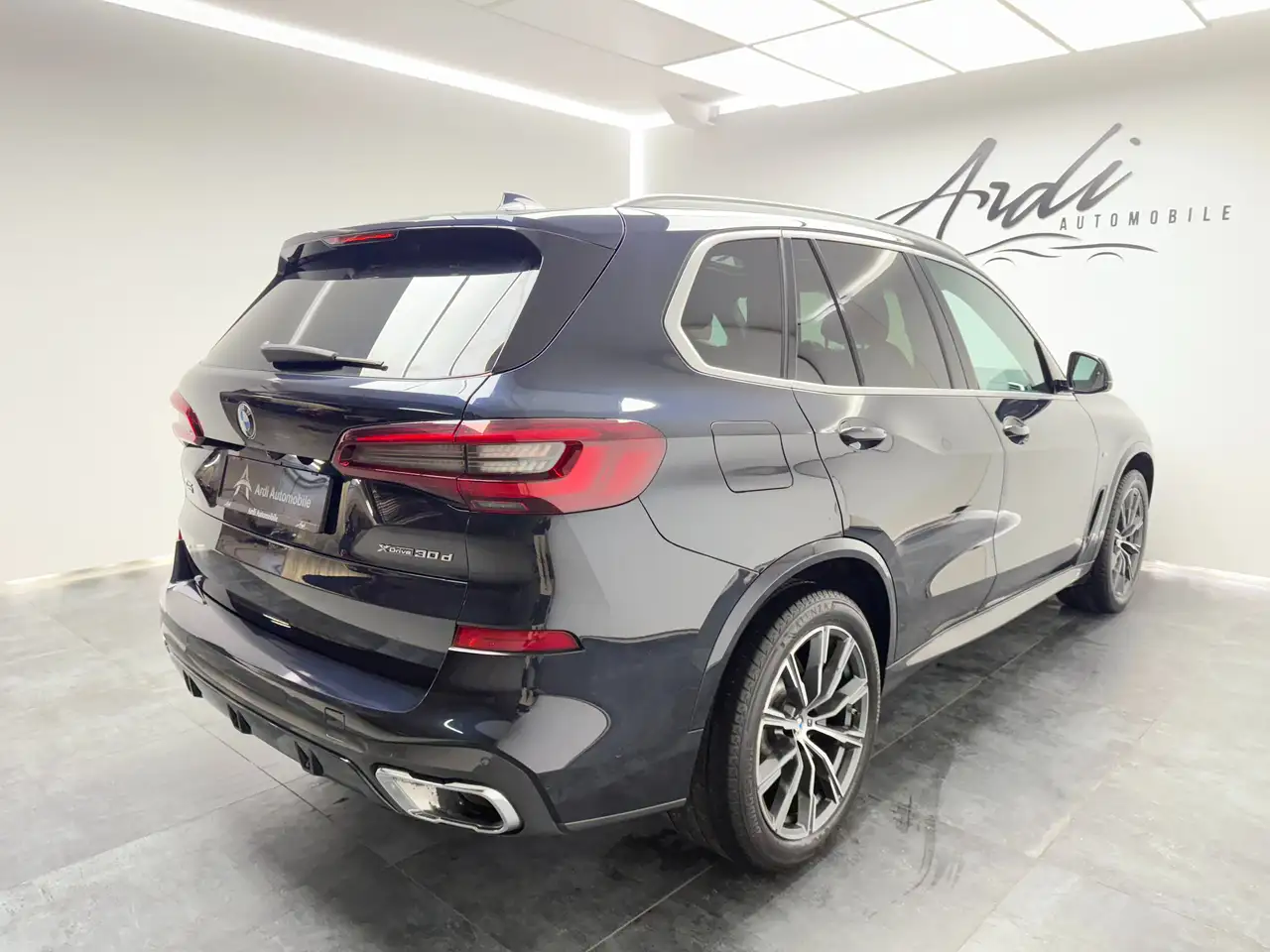 BMW X5 3.0 dA xDrive30 *PACK M*LASER*TOIT OUV*GARANTIE*, Liège(Rocourt ...
